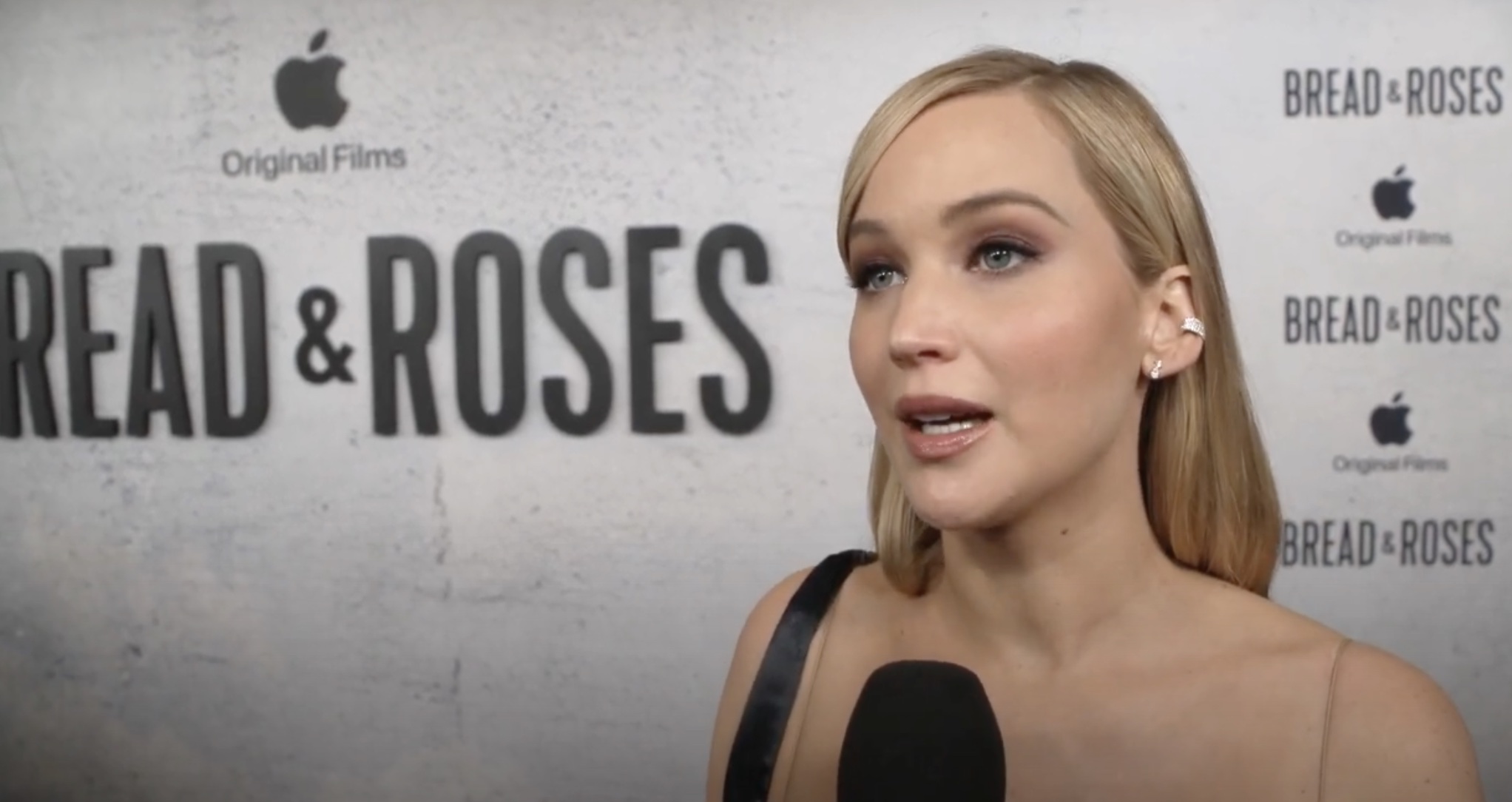 Jennifer Lawrence Interview About BREAD & ROSES At The World Premiere ...